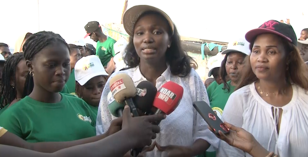 Présidentielle 2024 : La candidate Anta Babacar NGOM en tournée à Saint ...